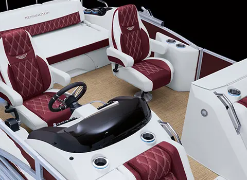 Bennington R Bowrider Line | Bennington