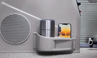 Bennington SX Line | Bennington