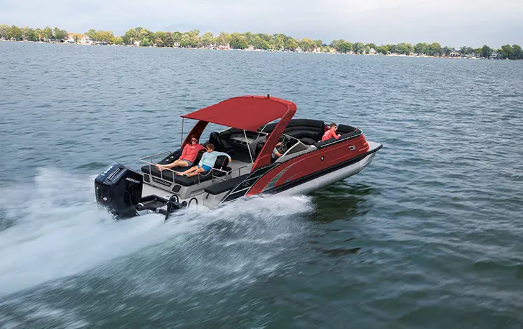 Bennington QX Line | Bennington