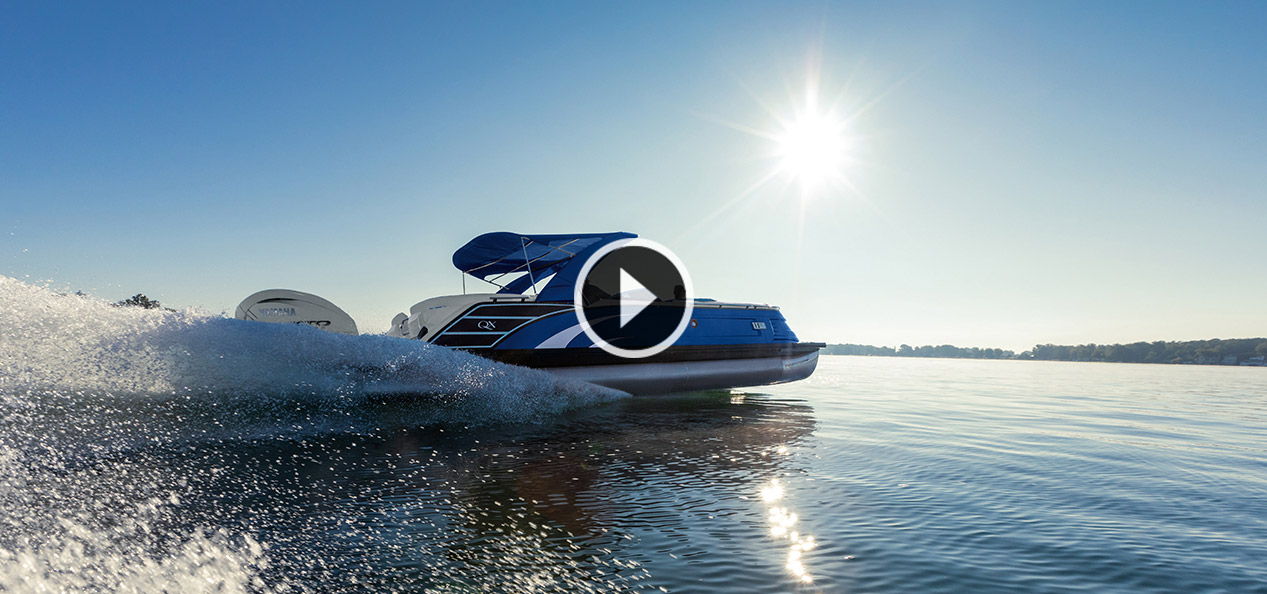 Bennington QX Line | Bennington