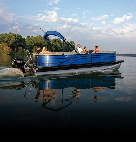 Saltwater Pontoon Boats | Bennington