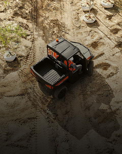 Pro XD Mid-Size Commercial UTV | Polaris Commercial