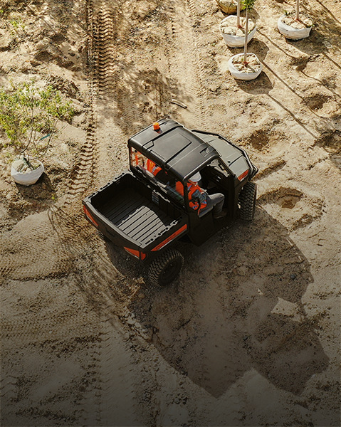 Pro XD Full-Size Kinetic Commercial UTV | Polaris Commercial