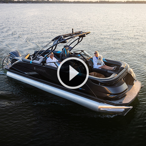 How to Dock a Pontoon Boat | Godfrey Pontoon