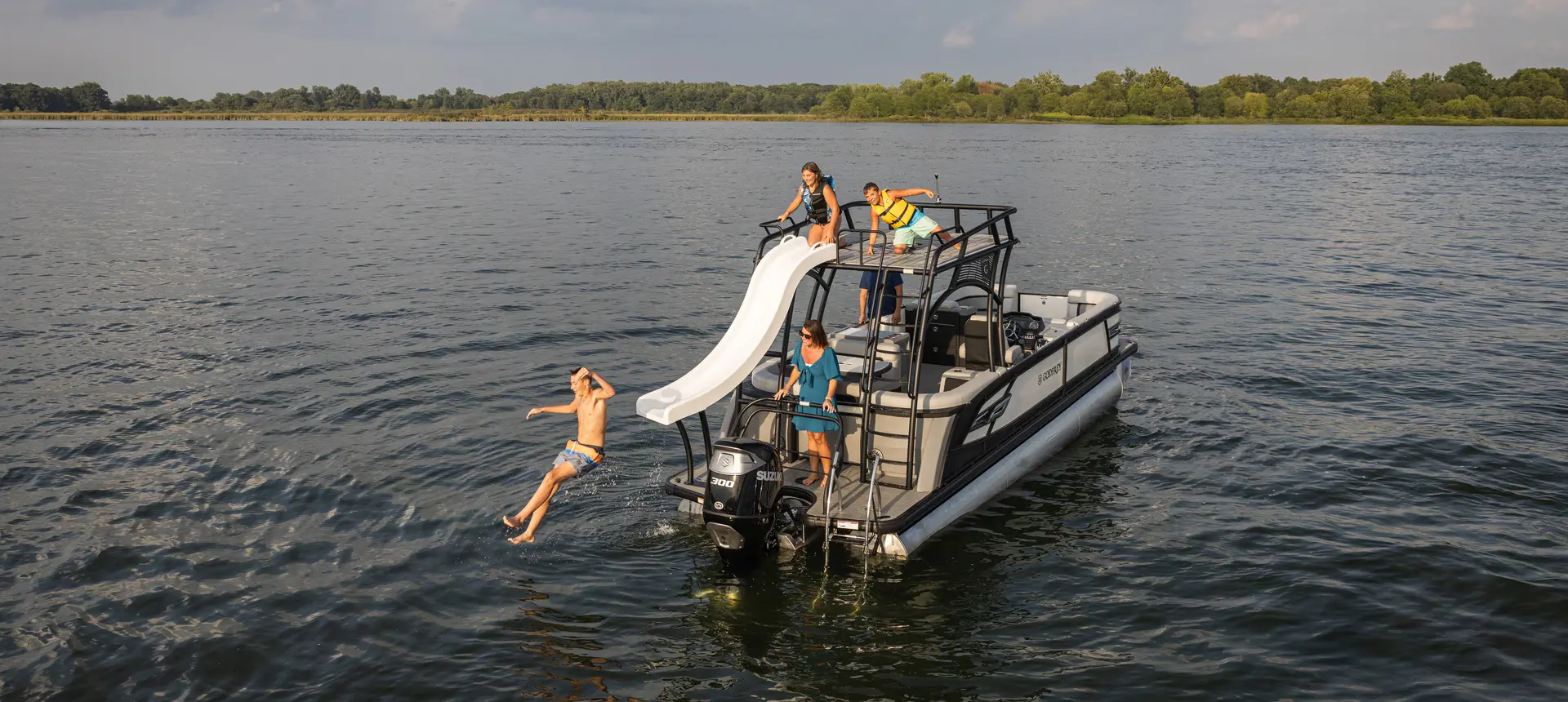 Godfrey AquaPatio Pontoon Models | Godfrey Pontoon