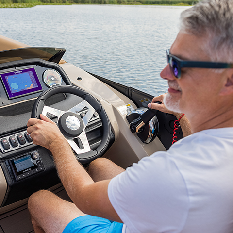 How to Dock a Pontoon Boat | Godfrey Pontoon