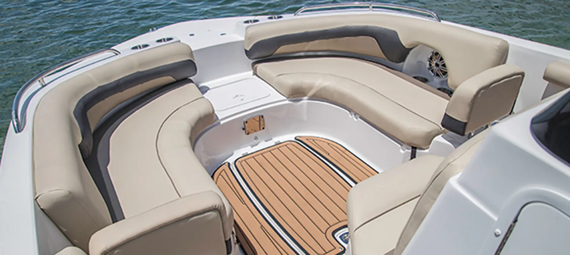 Specs: Center Console 19 OB | Hurricane Deck Boats