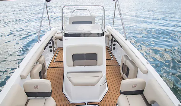 Specs: Center Console 21 OB | Hurricane Deck Boats