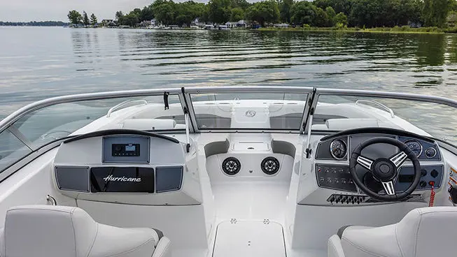 SunDeck OB Models - Outboard Deck Boats | Hurricane