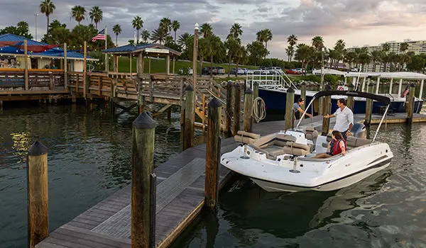 Specs: SunDeck Sport 201 OB | Hurricane Deck Boats