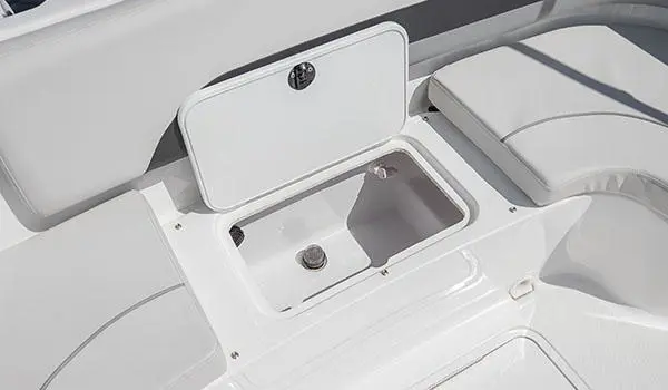 Specs: Center Console 231 OB | Hurricane Deck Boats