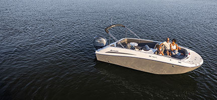 Exterior Colors & Styles | Hurricane Deck Boats