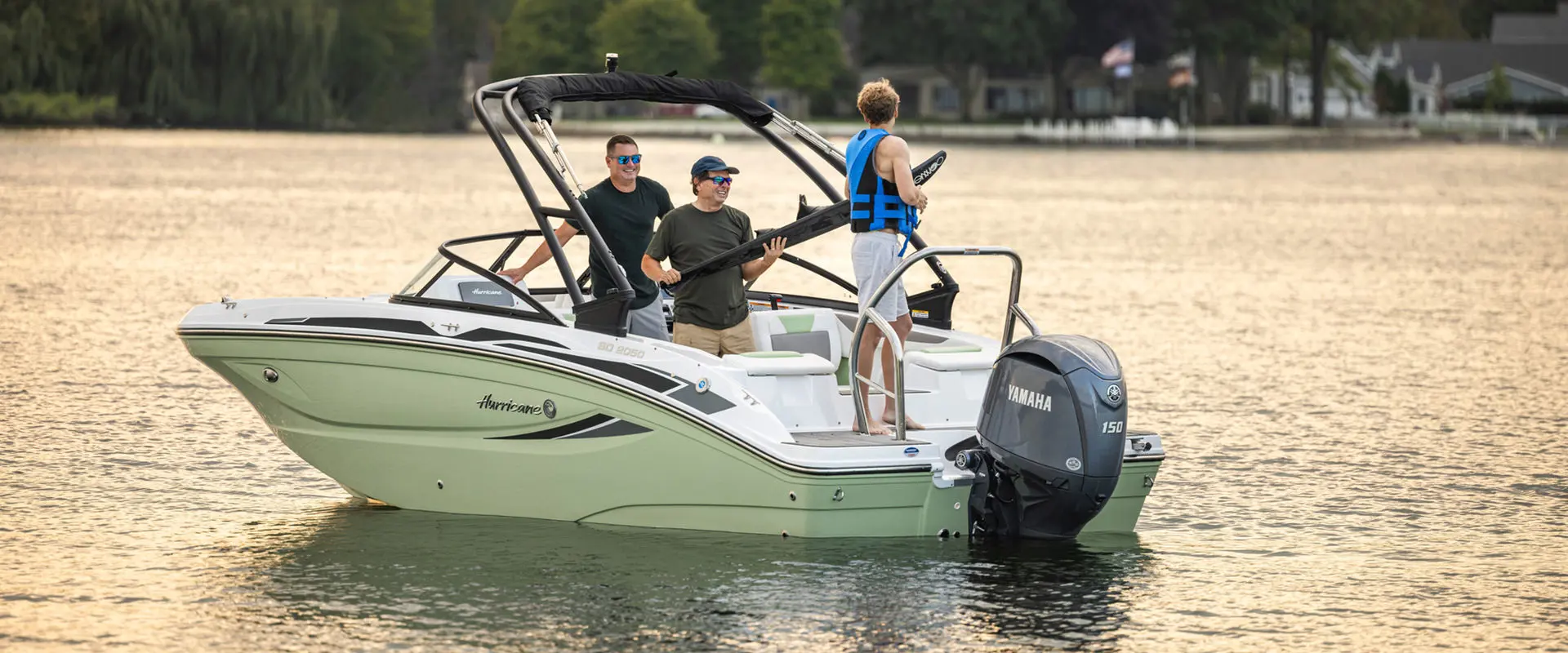 Exterior Colors & Styles | Hurricane Deck Boats