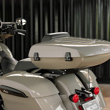 Chieftain Motorcycles | Indian Motorcycle EN-CA