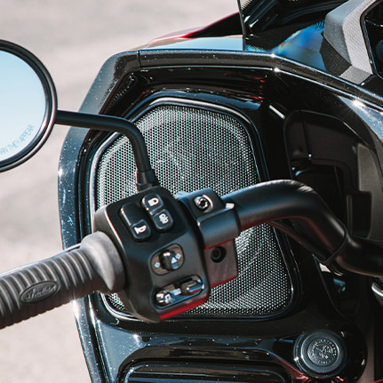 Indian Pursuit Motorcycles | Indian Motorcycle