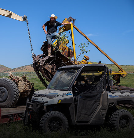 Utility ATVs & Side-by-Side (SxS) UTVs | Polaris Off-Road