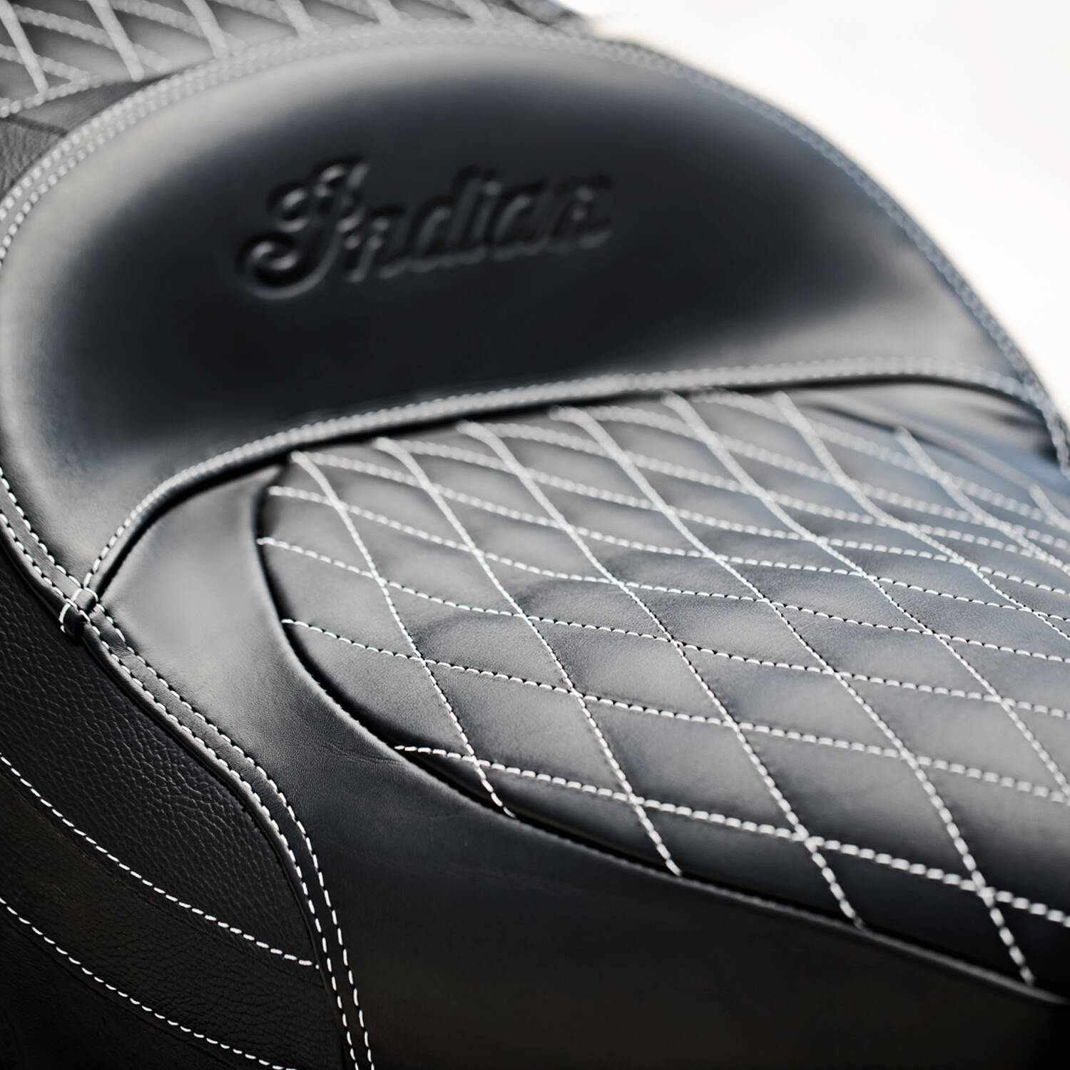 Genuine Leather Extended Reach Heated Seat | Indian Motorcycle