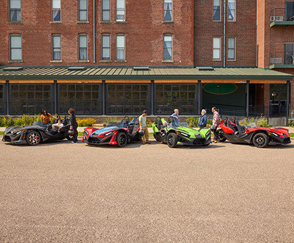 Specs: 2025 Slingshot R (AutoDrive)