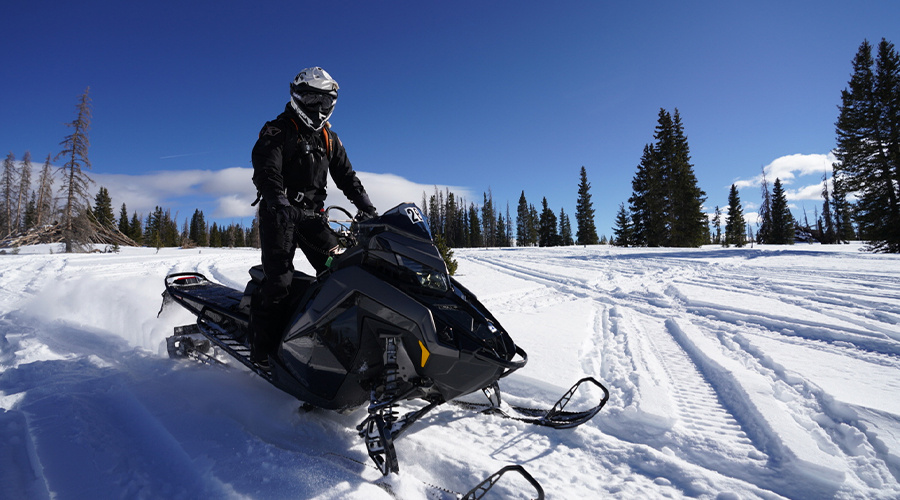 Take a Free Polaris Snowmobile Test Ride
