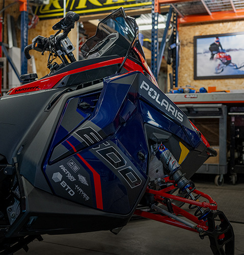 2025 Polaris 600 Cross Country | Polaris Snowmobiles